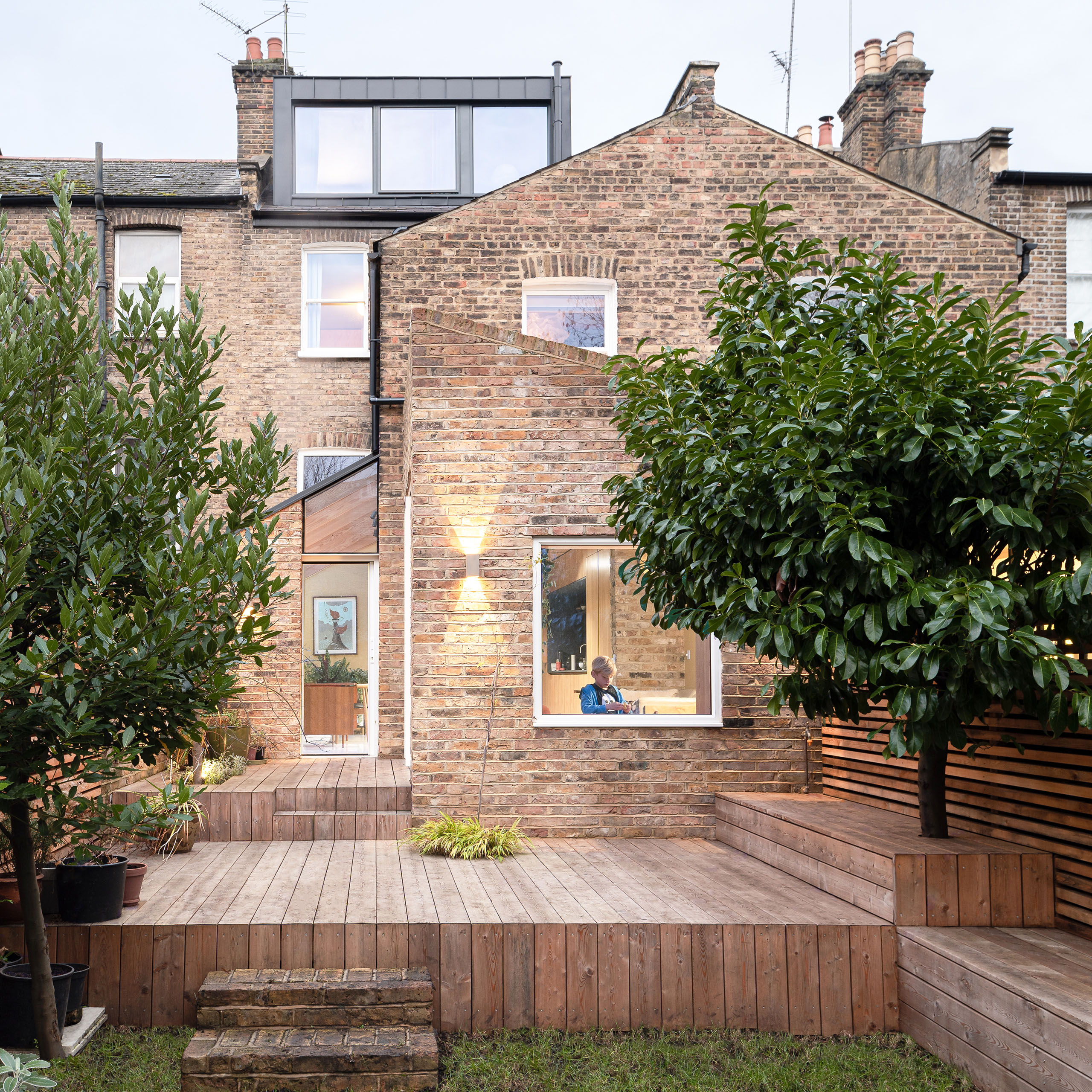 Knowledge Base: Renovating Grade 2 Listed Buildings - Collective Works